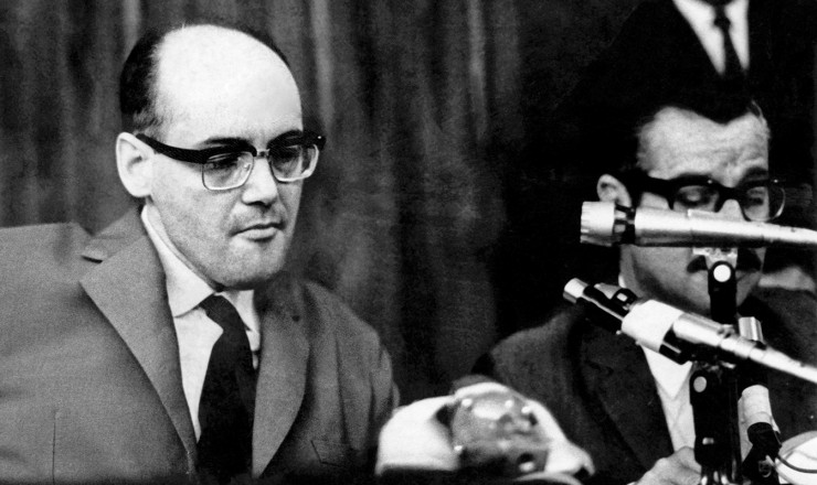 Memorial da Democracia - Cônsul brasileiro é refém no Uruguai